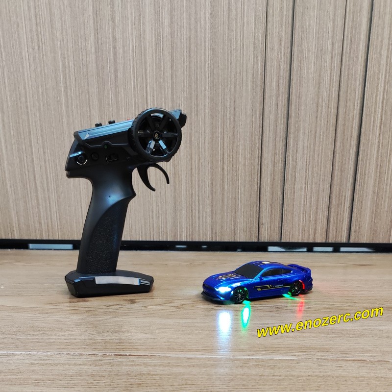 Enoze 8500 1/43 2.4G 4WD RC Drift Car Suitable For Children And Beginners